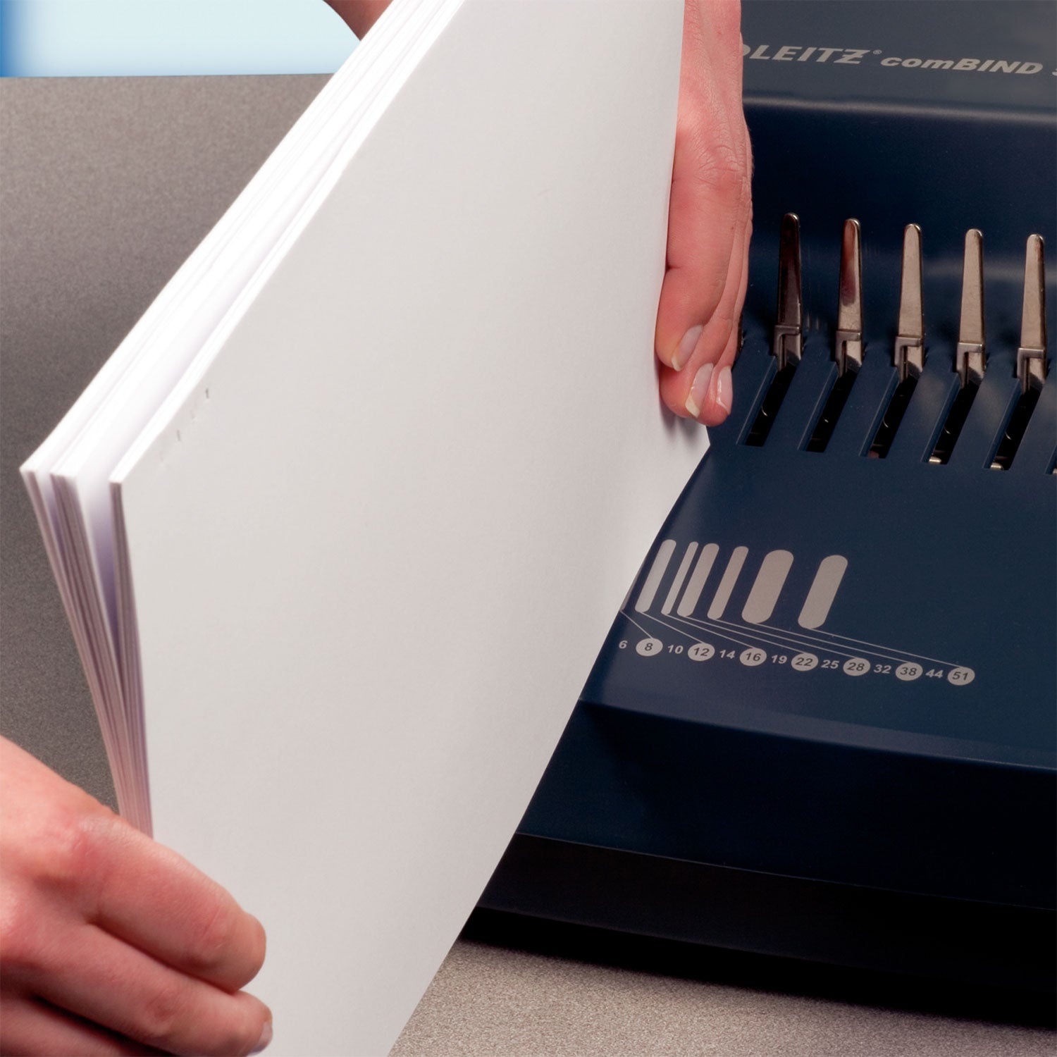 Leitz Esselte CB500 Manual Comb Binding Machine - Less Than Half Price ...