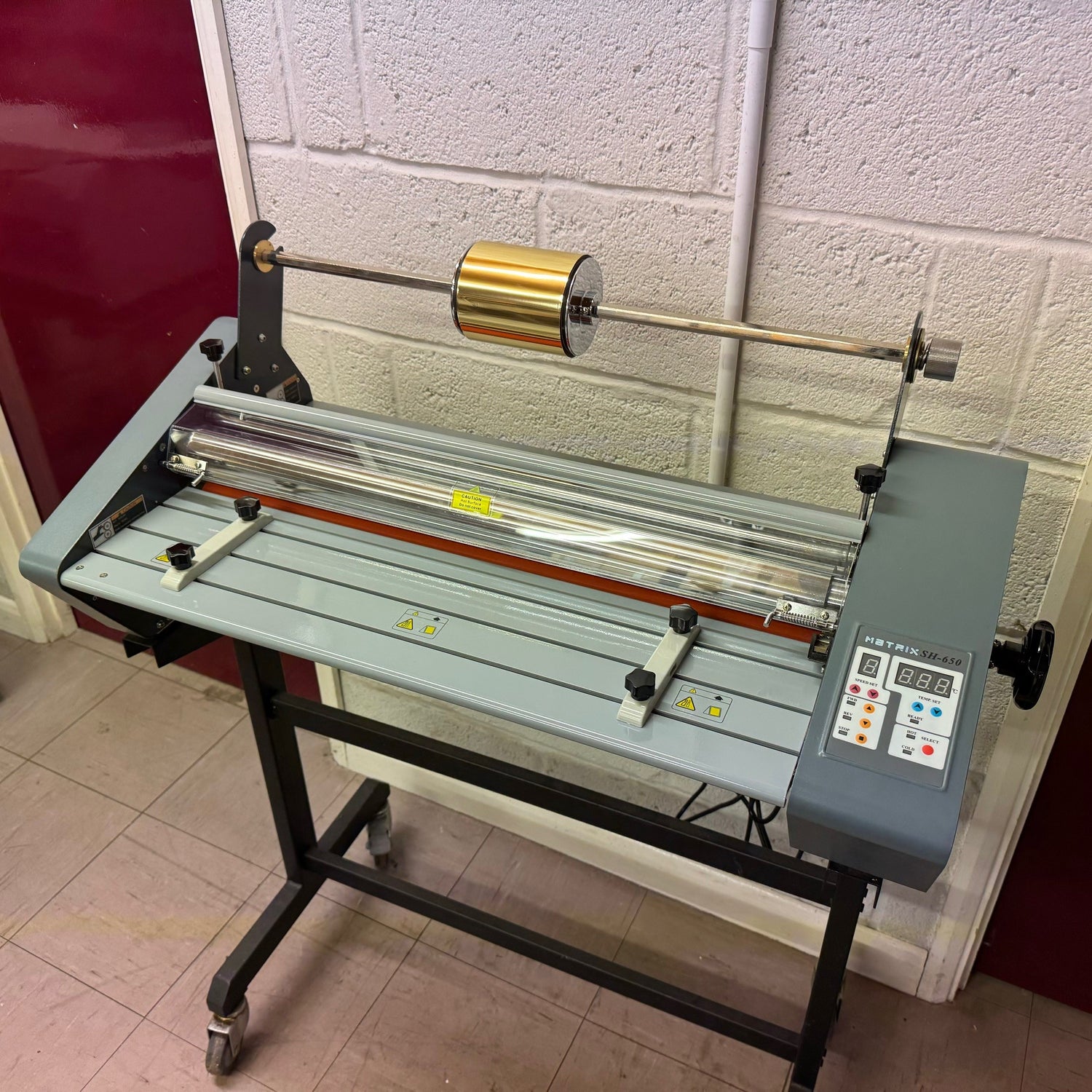 Brand New Matrix SH650 Single-sided Laminator & Foiler With Chrome Rol ...