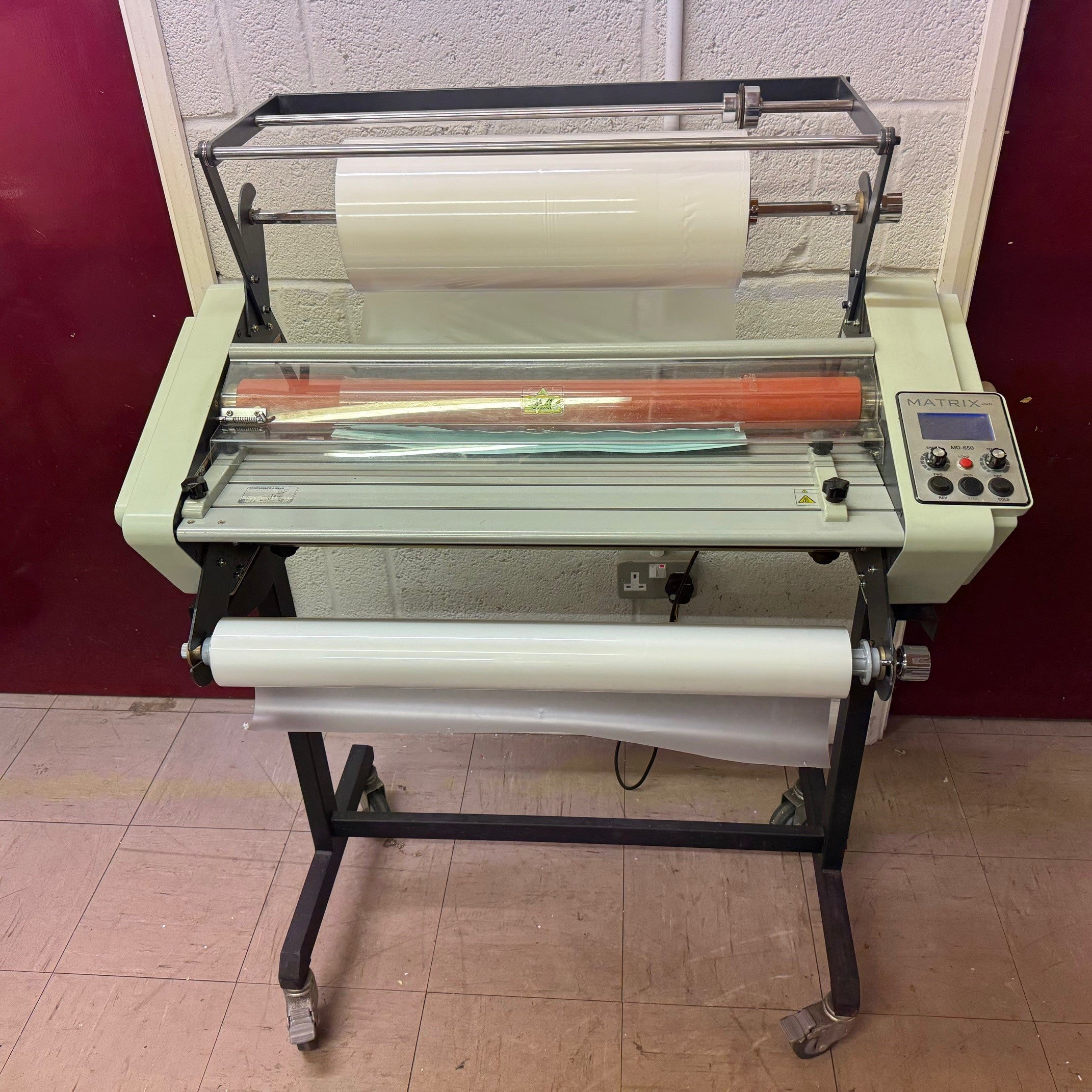 Pre-owned Matrix Duo 650 Single & Double-Side Laminator With Stand & P ...