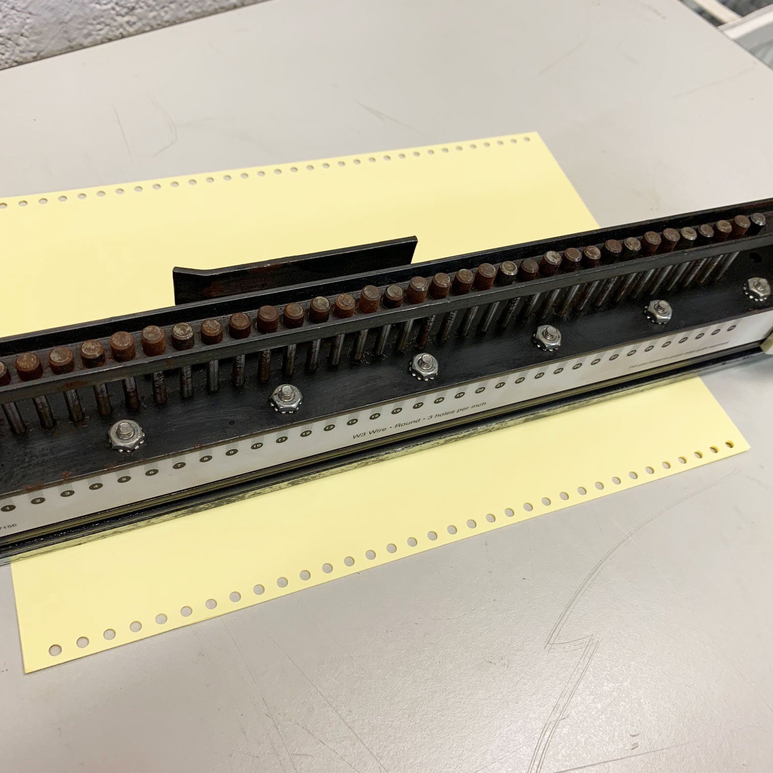 Pre-owned GBC Magnapunch 1.0 3:1 Wire Round Punch Tool Die 7707150 ...
