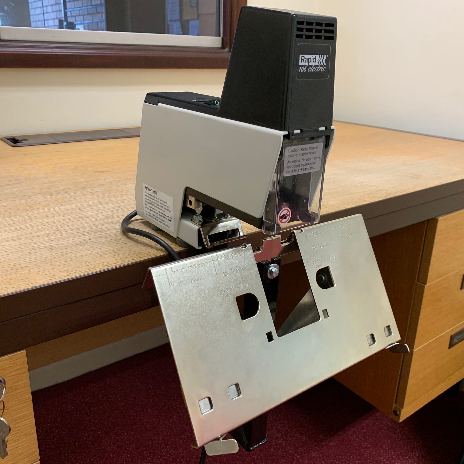 Refurbished Used Rapid 106E Saddle-Stitcher & Stapler – Elmstok Ltd